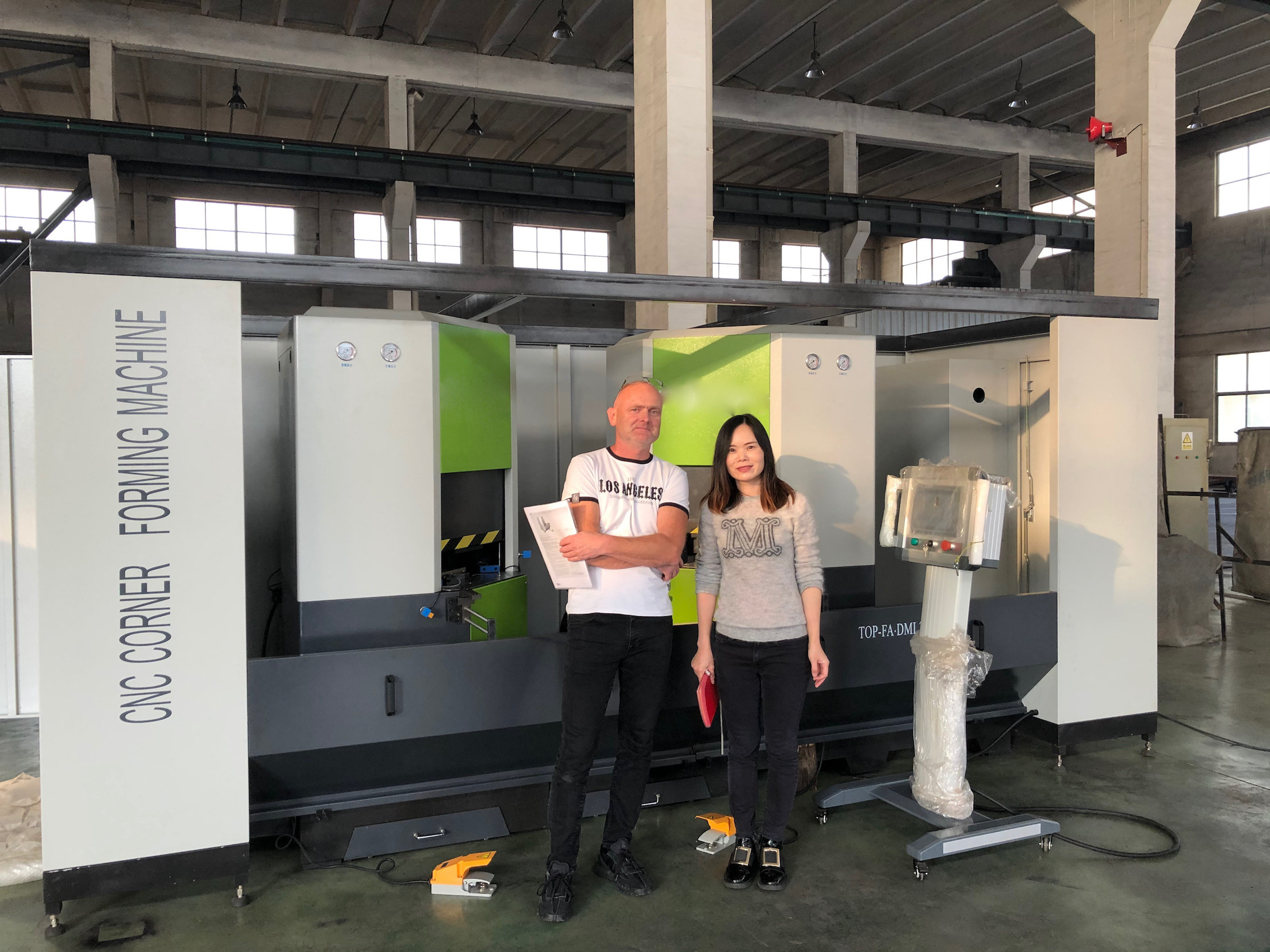 Double / Two Corner Simultaneous Forming Machine